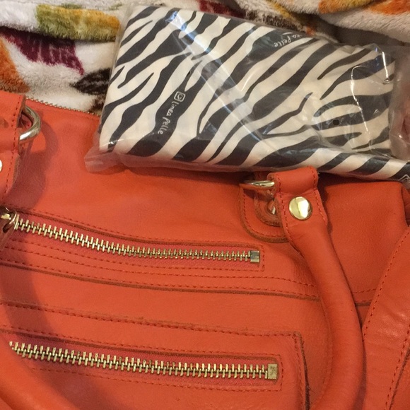 Linea Pelle | Bags | Linea Pelle Purse | Poshmark